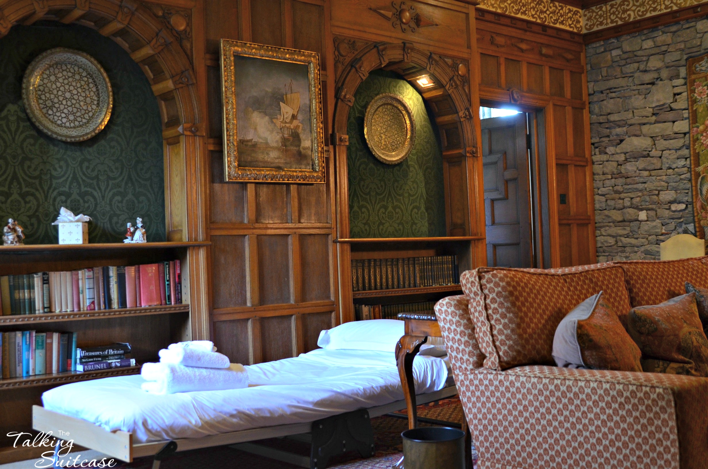 Thornbury Castle England Review - Stay in a Castle in England!